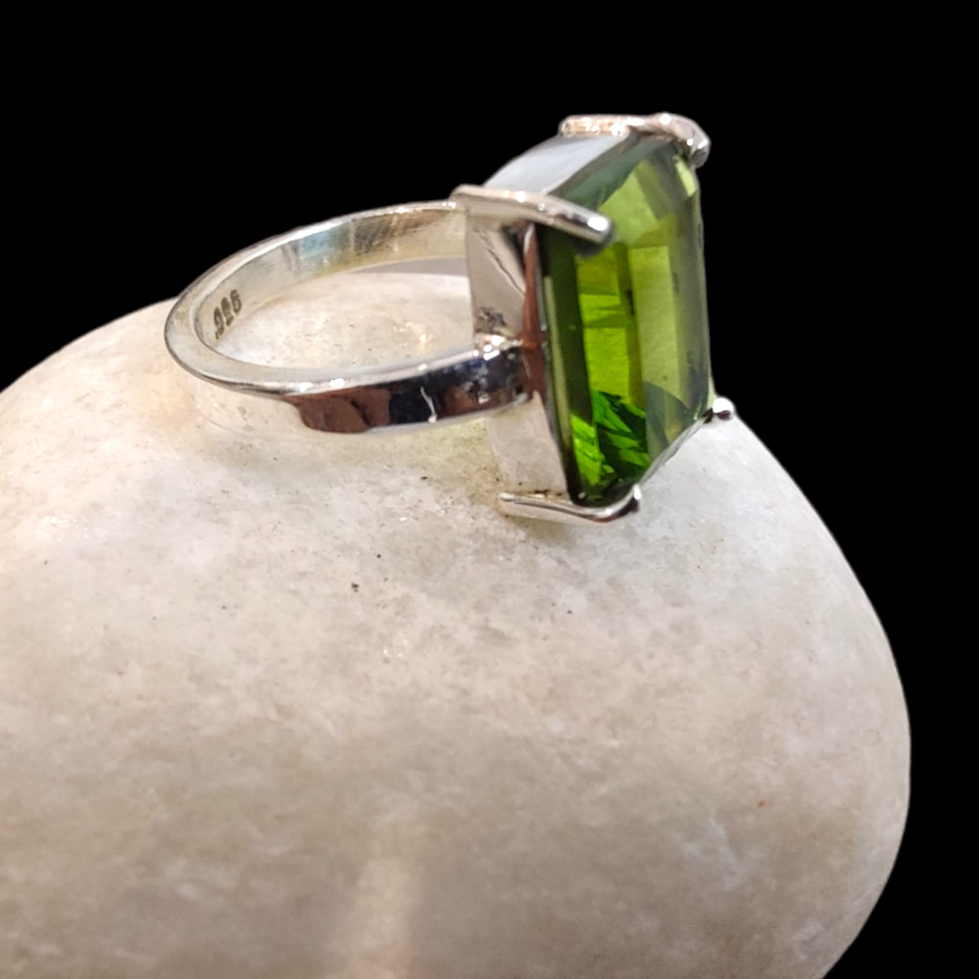 Peridot Ring, Boho Ring, 925 Solid Sterling Silver Ring, Antique Cut Gemstone, Handmade Jewelry, Peridot Ring for Women, Statement Ring, Gemstone Ring, Gift for Her (925 Solid Silver, 7.50)