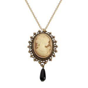 wusuaned retro victorian necklace cameo pendant necklace gothic vintage gifts halloween party gift (reilef pendant necklace gold)