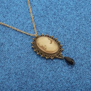 WUSUANED Retro Victorian Necklace Cameo Pendant Necklace Gothic Vintage Gifts Halloween Party gift (Reilef Pendant Necklace Gold)