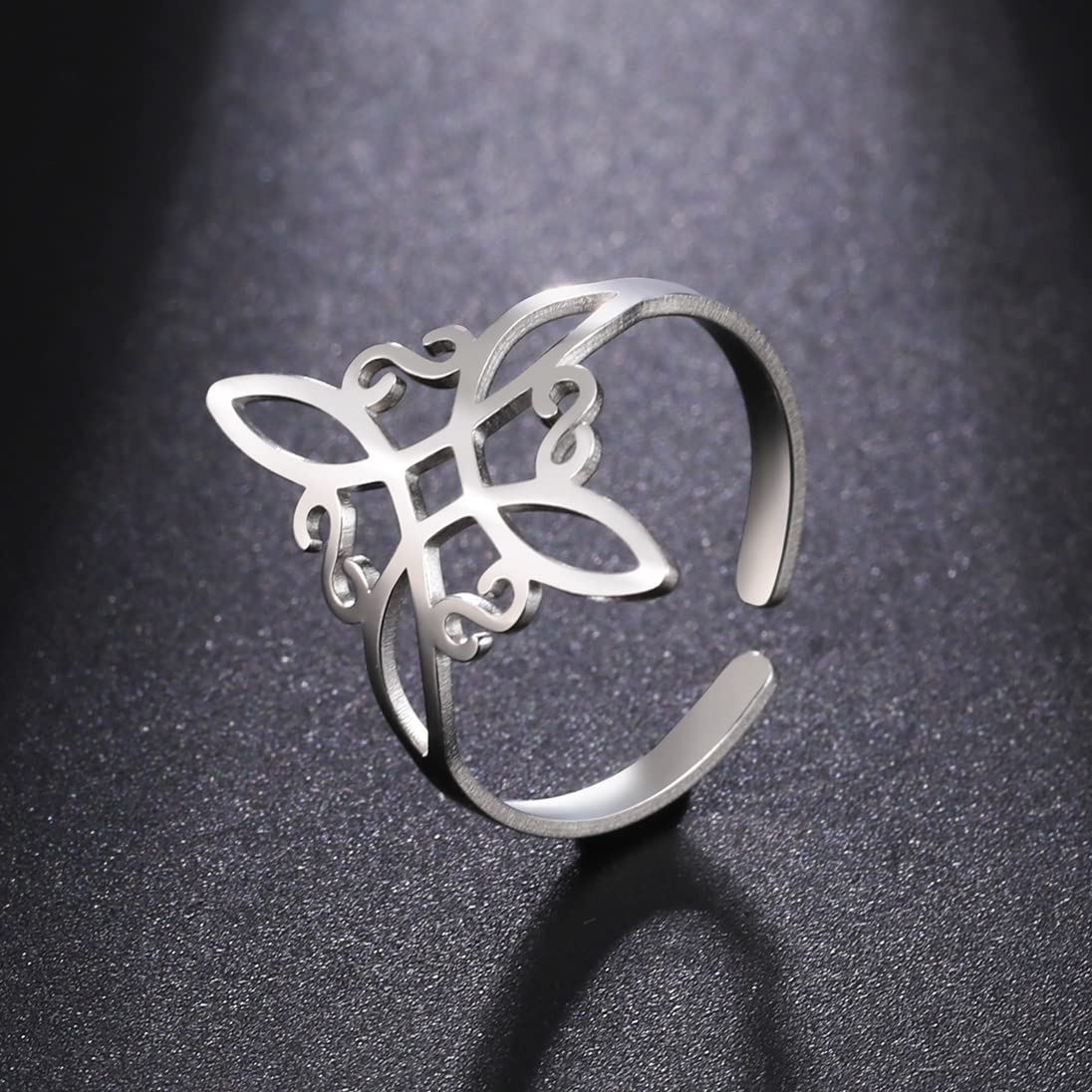 UNIFT Witches Knot Ring For Women Stainless Steel Geometric Style Elegante Chic Irish Celtic Knot Adjustable Ring Witchcraft Amulet Jewelry (Silver)