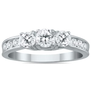 1 carat tw diamond three stone ring in 10k white gold