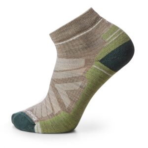 smartwool men's hike light cushion merino wool ankle socks fossil, large