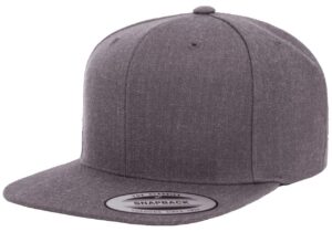 mrlahat 6089 yupoong yp by flexfit 6-panel structured flat visor classic snapback cap with black bandana (dark heather gray)