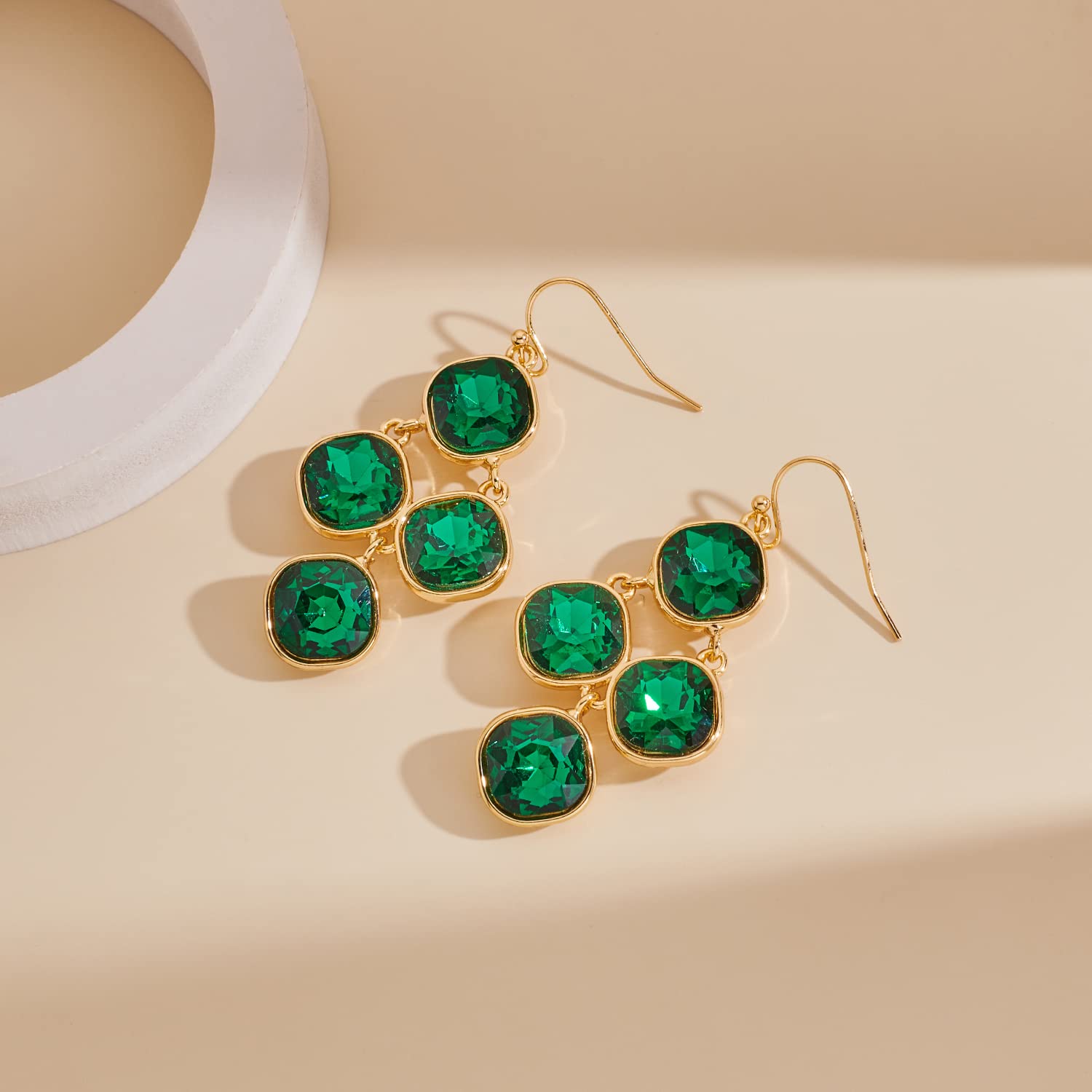 CLASSYZINT Emerald Green Cyrstals Dangle Earrings For Women Shiny Gold Plated Square Alloy Parts Statement Earrings Diamond Chandelier Earrings Women