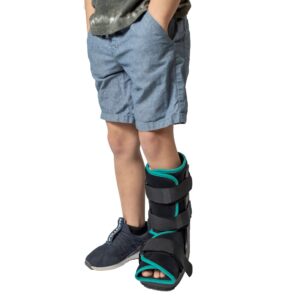 Brace Direct Children’s Pediatric Walker Fracture Boot for Kids Broken Toe or Foot, Left or Right Foot, Lightweight Padded Support Cam Boot for Foot Injury