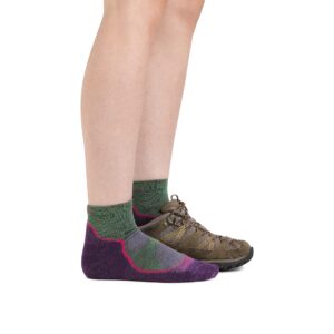 Darn Tough Women's Light Hiker 1/4 Lightweight with Cushion (Style 1987) - Cosmic Purple, Medium