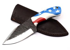 custom handmade high carbon steel hunting skinning knife outdoor camping hiking bushcraft resin american flag handle hand forged full tang knife with leather sheath