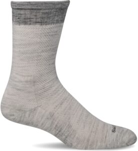 sockwell women's elevate crew moderate compression sock, ash - m/l