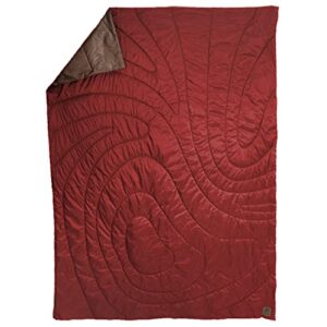 kijaro native camp quilt | printed outdoor camping blanket | 55" x 79" | warrens red, 1-person