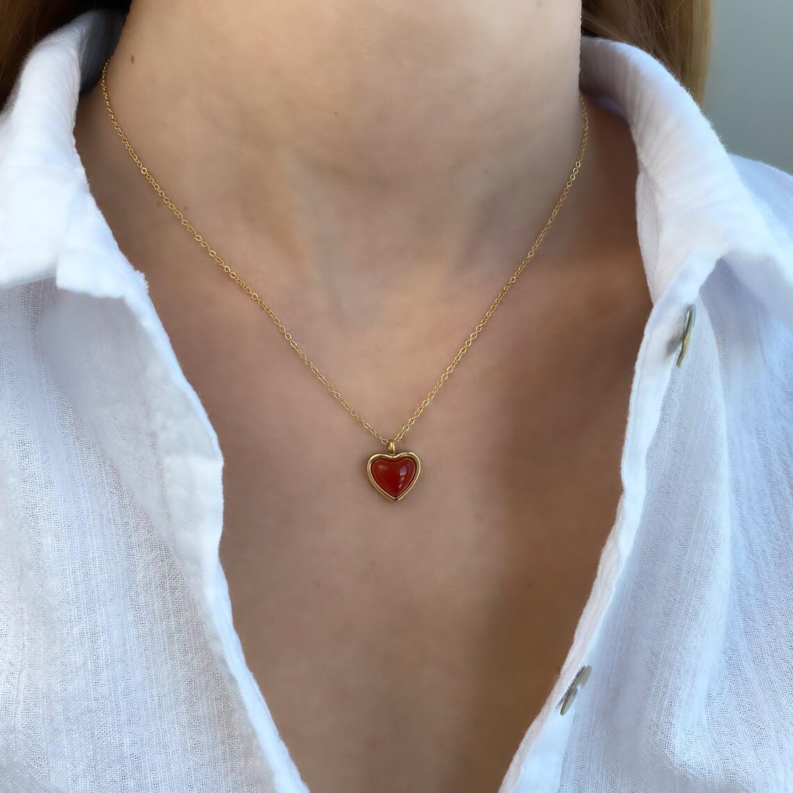 Joxevyia Carnelian Crystal Necklace Red Heart Raw Stone Healing Crystals Dainty Heart Gemstone Pendant Necklace Mother's Day Birthday Christmas Gift for Her