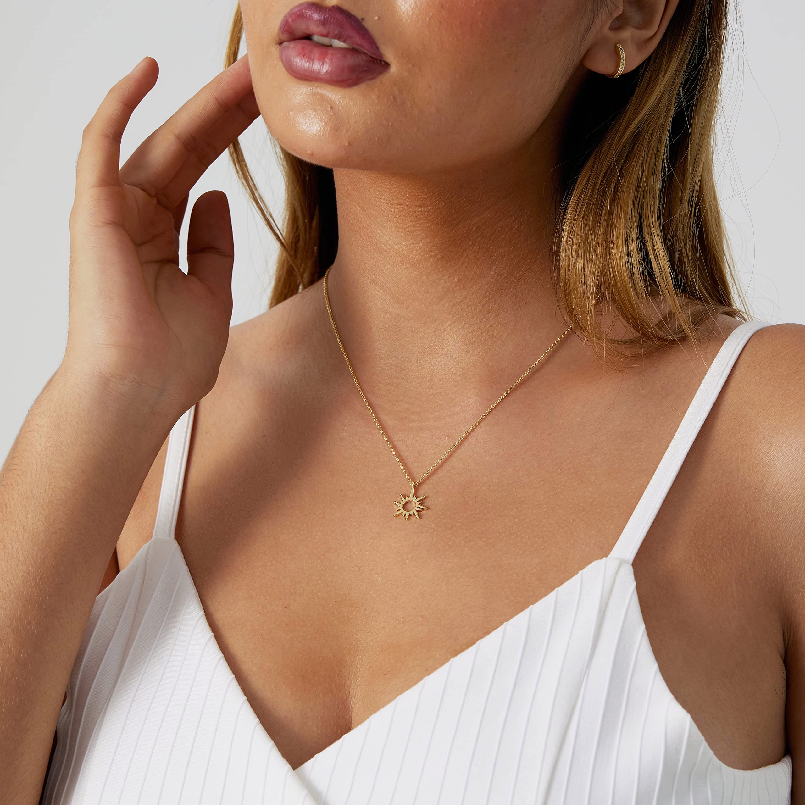 Kyerlyn Simple Sun Necklace Cute Tiny 14k Gold Plated Choker Necklaces Hollow Necklace for Women Dainty Gold Necklaces Minimalist Trendy Jewelry Gifts for Girls