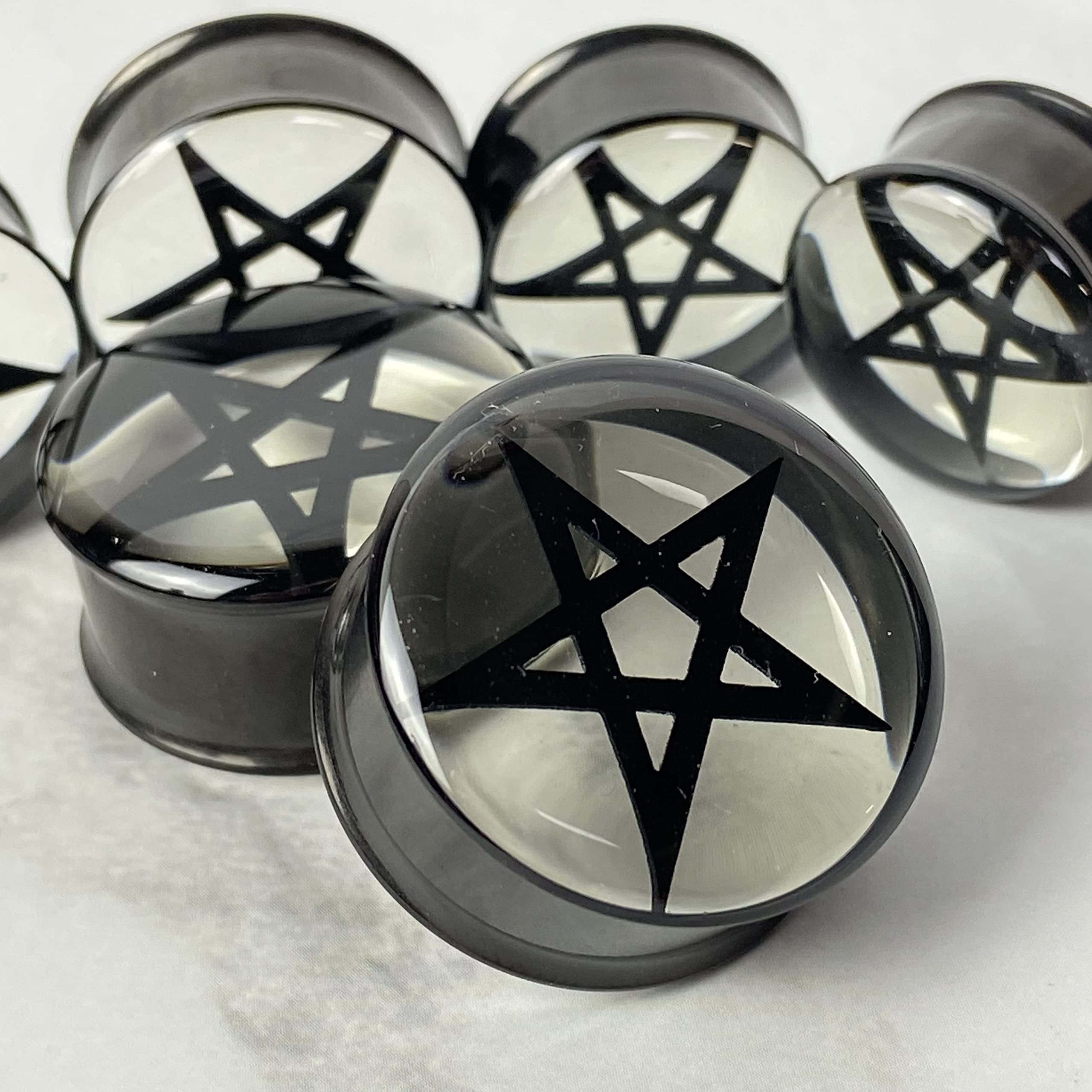 Mystic Metals Body Jewelry Pair of Black Embedded Pentagram in Clear Resin Plugs (MTO-066) (5/8" (16mm))