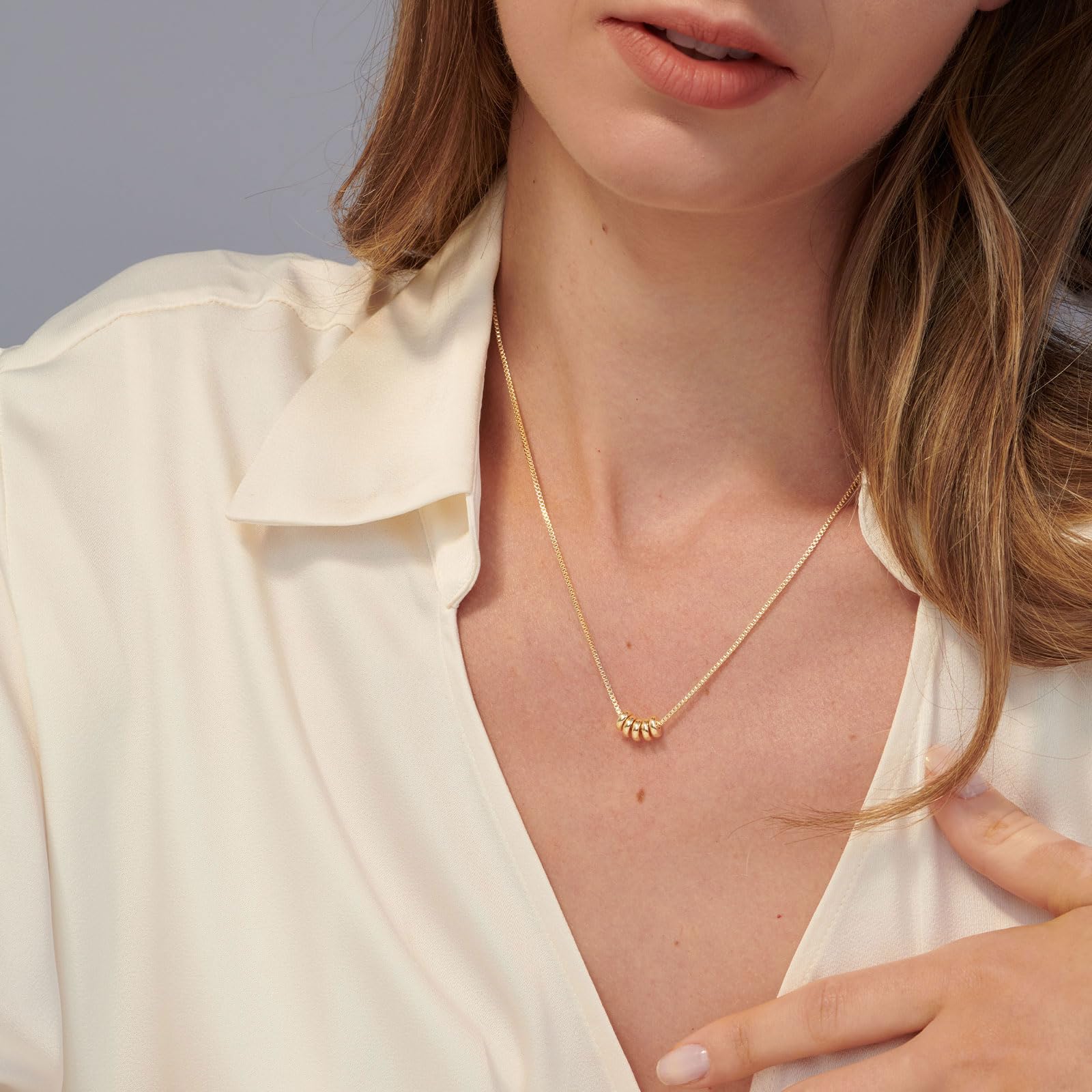 VRIUA Gold Necklace for Women, Dainty Gold Necklace 14k Gold Plated Ball Pendant Necklace Simple Box Chain Necklace Delicate Jewelry Everyday for Women