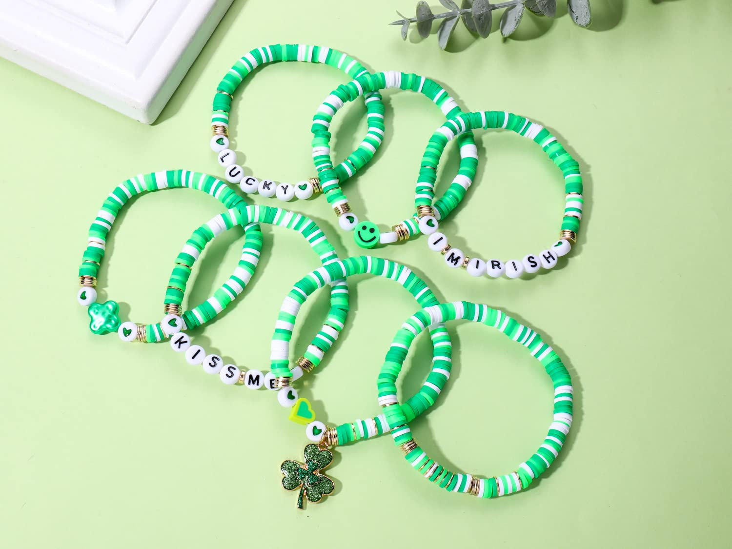 FAERLIIRY St. Patrick's Day Bracelets for Women Beaded Heishi Bracelets Preppy Surfer Bracelets Green Bead Bracelets Shamrock Luck Charm Bracelet Irish Party Jewelry (Green)