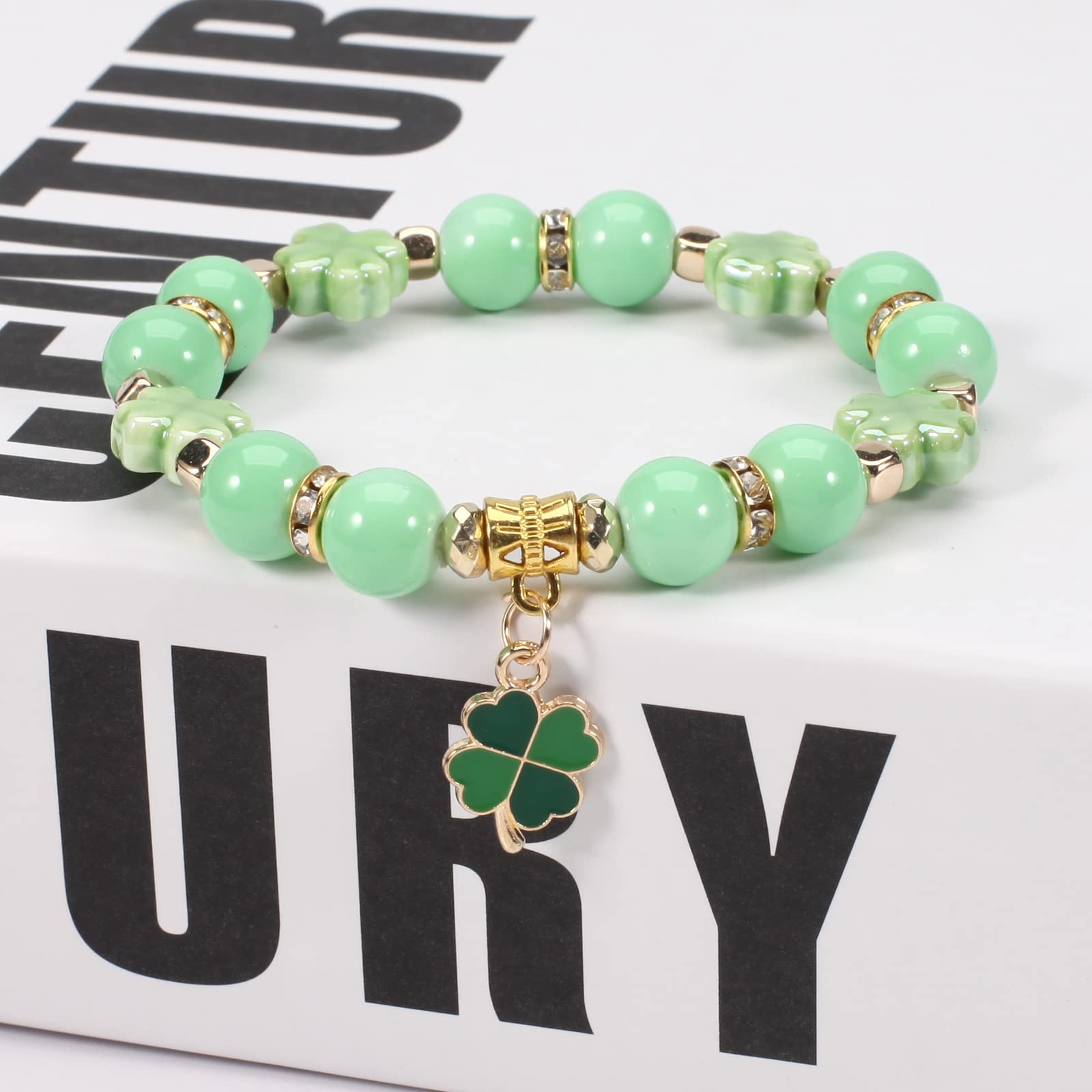 St.Patrick’s Day Bracelets for Women Lucky Leaf Shamrock Charm Bracelet Green Beaded Stretch Bracelet