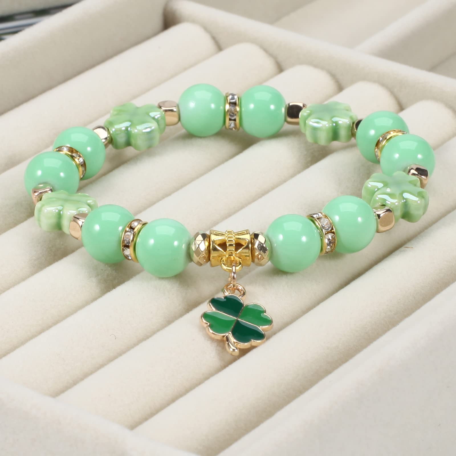 St.Patrick’s Day Bracelets for Women Lucky Leaf Shamrock Charm Bracelet Green Beaded Stretch Bracelet