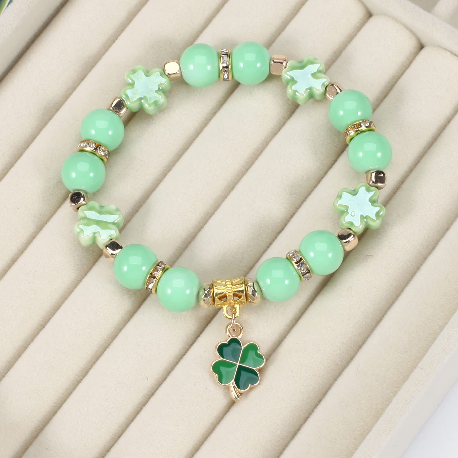 St.Patrick’s Day Bracelets for Women Lucky Leaf Shamrock Charm Bracelet Green Beaded Stretch Bracelet