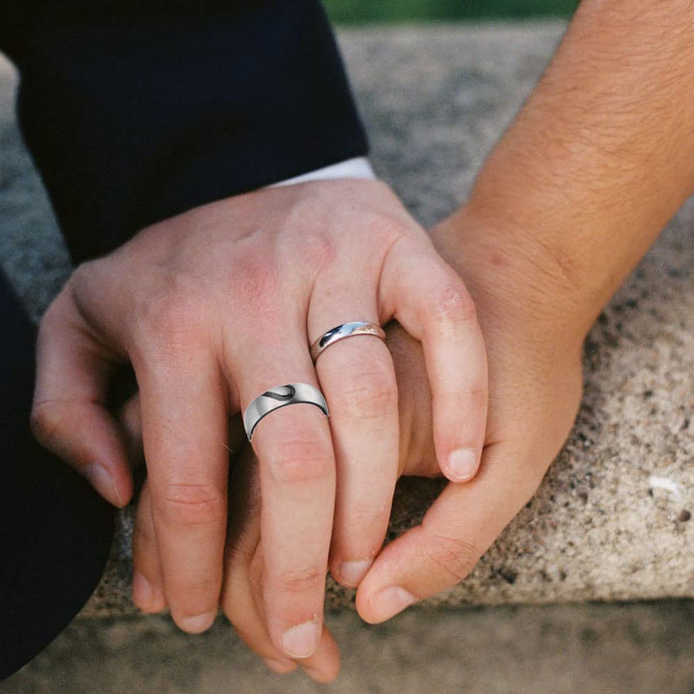 Personalized Matching Heart Promise Rings for Couples Stainless Steel Custom Engraved Couples Rings for Him and Her Set Black Wedding Ring Set His Hers Couples Matching Rings Half Heart Rings Stainless Steel Size 5-13 with Box (Rose Gold)