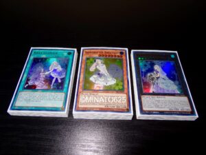 yu-gi-oh! cards yu-gi-oh! complete sunavalon deck with ultra pro sleeves and deck box tournament ready lonefire blossom