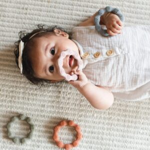 Boppabug | Baby Teething Ring | Minimalist Sensory Teether Toy | Safe Silicone Teething Bracelet (Dusty Lilac)