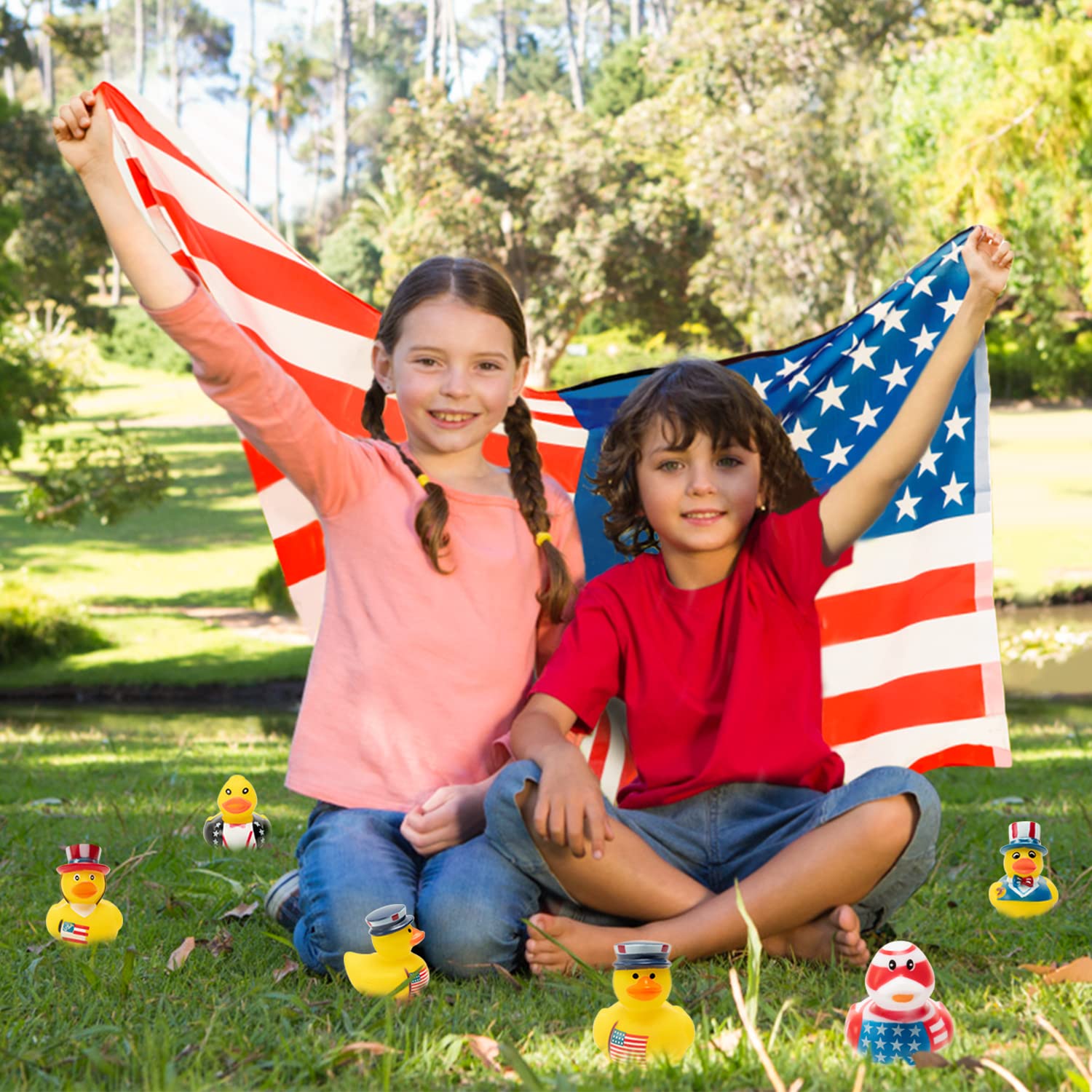 Haooryx 20Pcs Patriotic Rubber Duckies Toys, Novelty Funny Squeeze Ducks Holiday Patriotic Party Supplies Red Blue White Bathtub Duck Toys Baby Shower Float Ducky School Goodie Bag Filler Class Reward