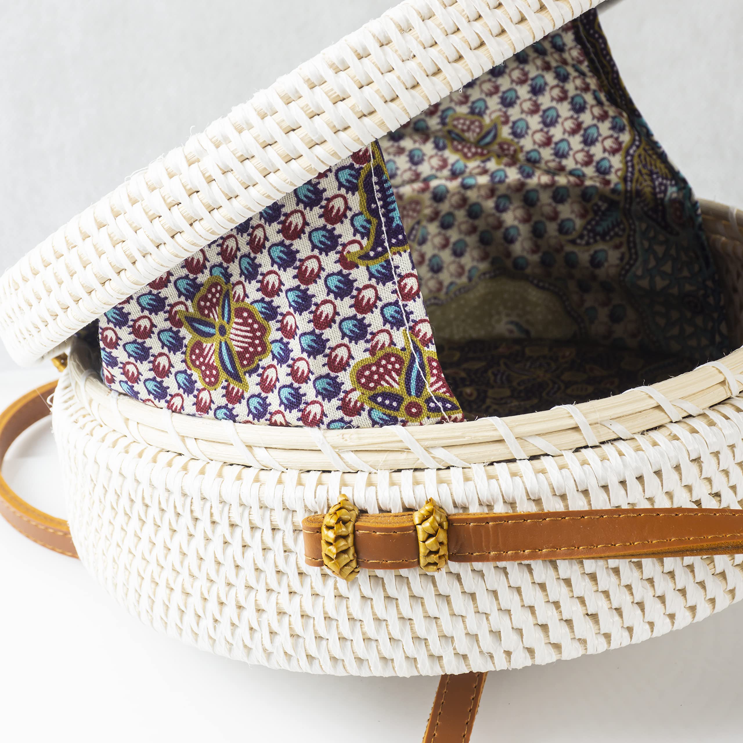 Handmade White Round Rattan Bag Star Pattern with Leather strap made in Bali