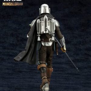 Kotobukiya Star Wars: The Mandalorian & Grogu with Beskar Staff ARTFX+ Statue, Multicolor