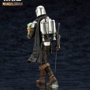 Kotobukiya Star Wars: The Mandalorian & Grogu with Beskar Staff ARTFX+ Statue, Multicolor