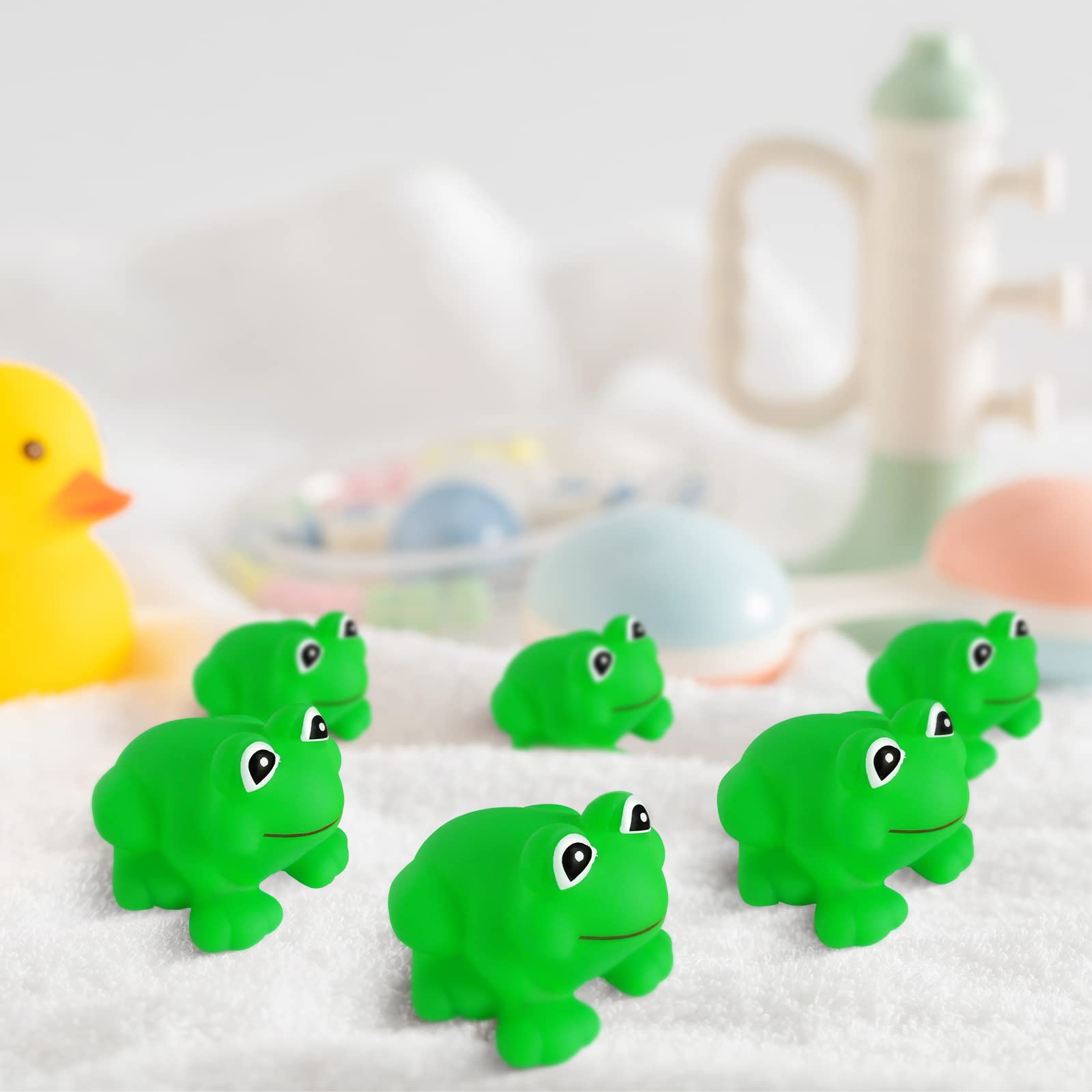 Kids Bath Toys 12PCS Rubber Frogs Squeak Toys and Float Frogs Baby Shower Toys, Swimming Bathtub Toys