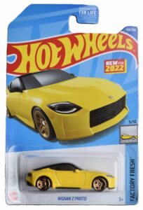 hot wheels nissan z proto - factory fresh 5/10 - yellow