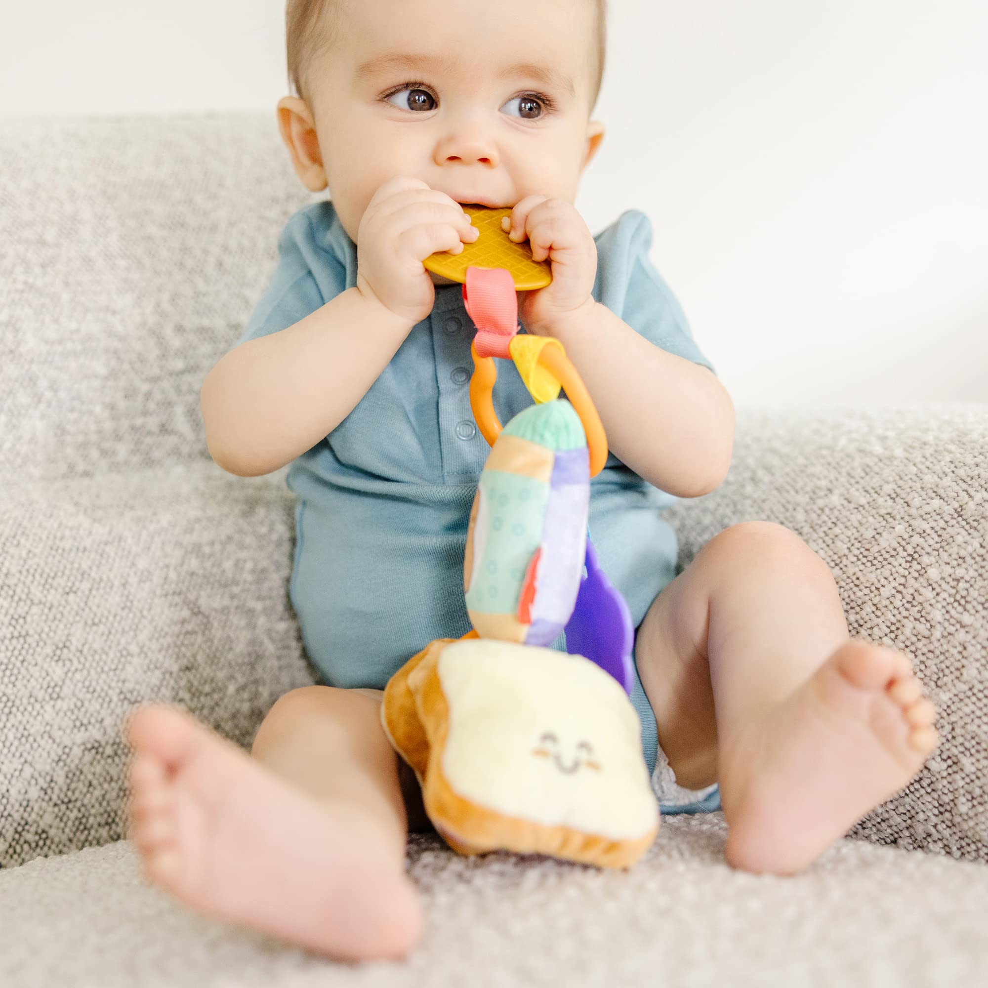 Melissa & Doug Multi-Sensory Take-Along Clip-On Infant Toy 2-Pack (PB&J and Bubble Tea)