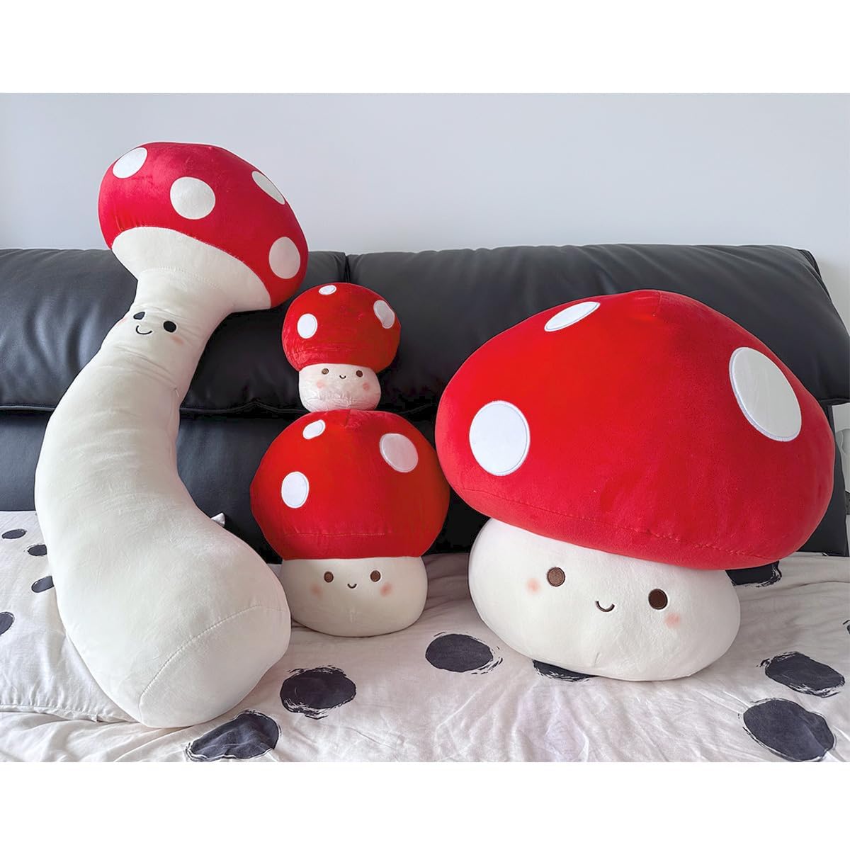 Hofun4U Mushroom Plush Pillow, Mushroom Stuffed Plush, Mushroom Plush Body Pillow Home Decoration Birthday for Kids Adults (Red,35 inch)