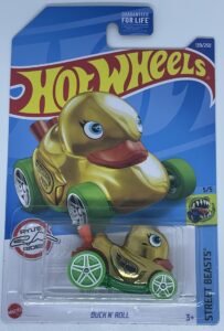 hot wheels 2022 - treasure hunt - duck n' roll - street beasts 5/5 [gold] #139/250