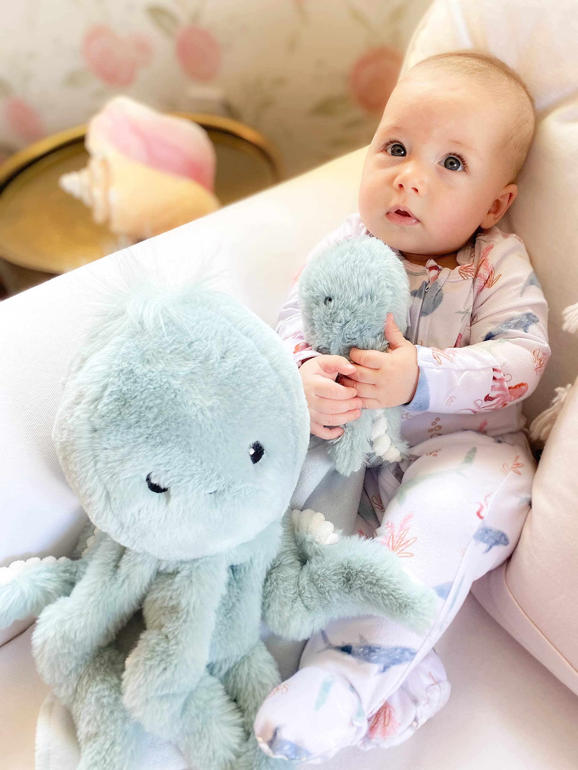 MON AMI Oda The Octopus Stuffed Animal Toy – 11”, Octopus Plush, Use as Toy or Nursery Room Décor, Great Gifts for Kids of All Ages, Ocean Animals