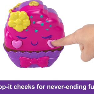 Polly Pocket Compact Playset, Something Sweet Cupcake with 2 Micro Dolls & Accessories, Travel Toys with Surprises