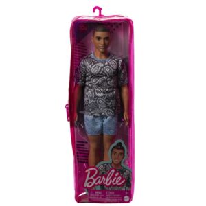 Barbie Fashionistas Ken Fashion Doll #204 with Brown Hair in Man Bun Wearing Paisley Tee & Shorts with Yellow Sneakers