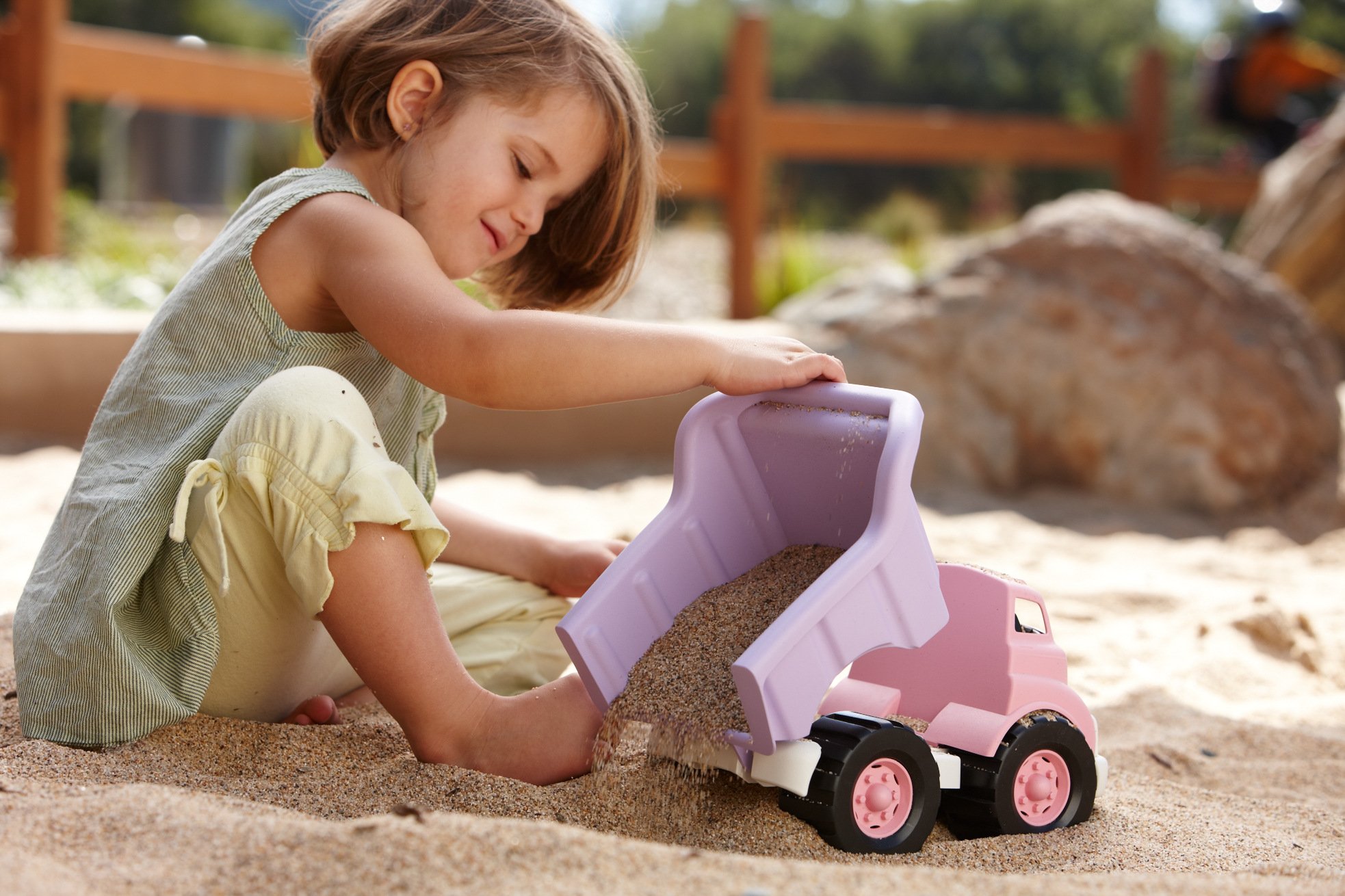 Green Toys Dump Truck Pink FC