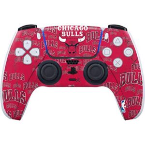 skinit decal gaming skin compatible with ps5 controller - officially licensed chicago bulls blast design