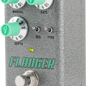 Fender Hammertone Flanger Bundle with Instrument Cable and Picks