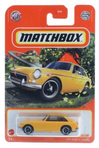 matchbox 2022-1971 mgb gt coupe [yellow] 73/100