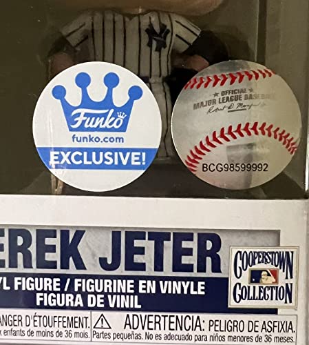 Funko Pop! Sports Legends Derek Jeter Shop Exclusive Figure #11 White