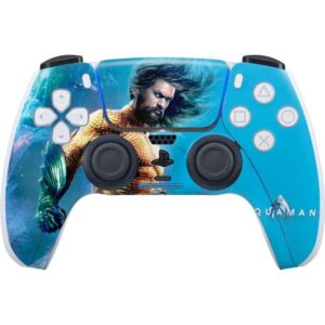 skinit decal gaming skin compatible with ps5 controller - officially licensed dc comics aquaman movie arthur curry poster design