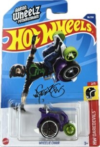 hot wheels 2022 - wheelie chair- hw daredevils 2/5 [purple] 96/250