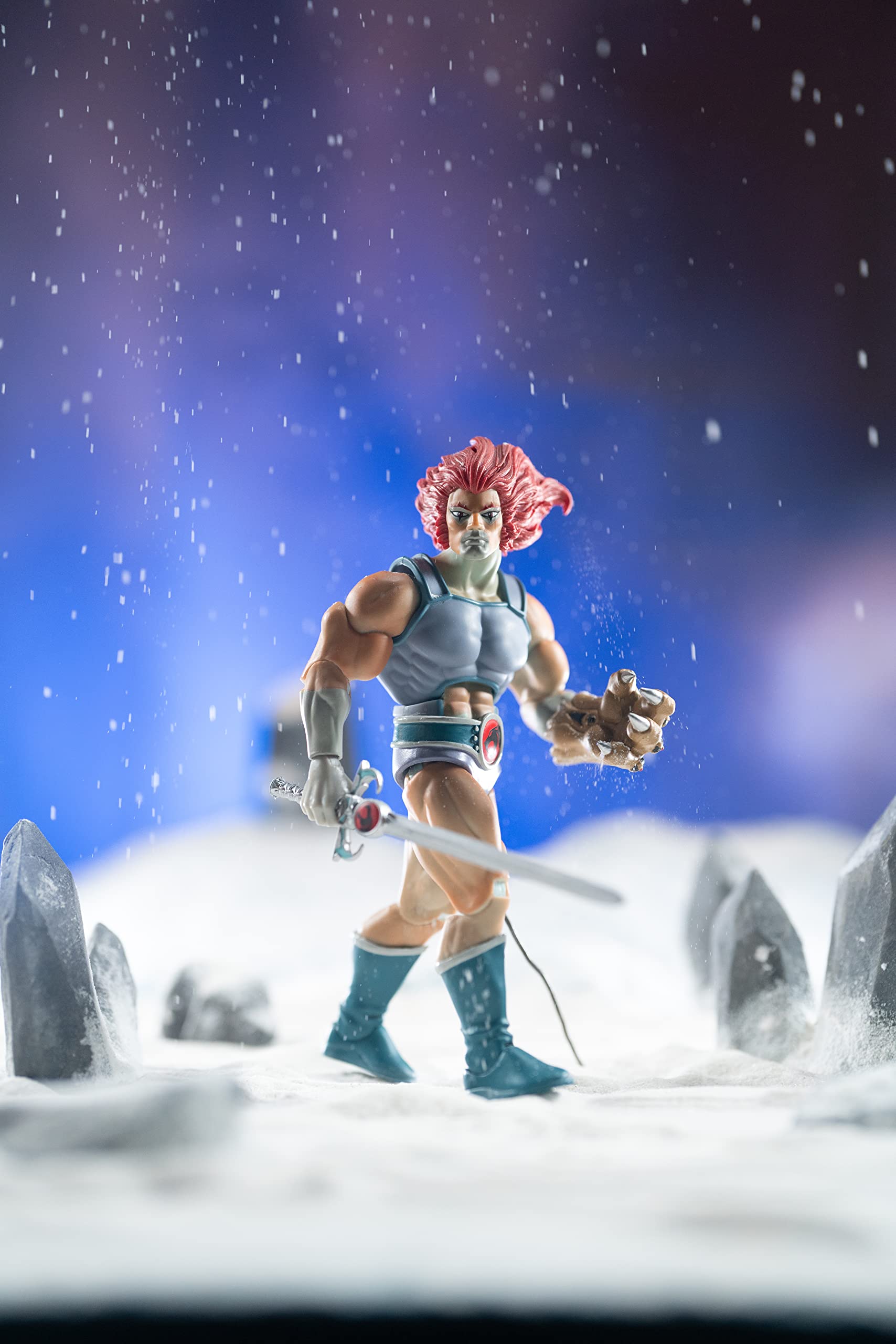 Super7 ULTIMATES! Thundercats Lion-O (Hook Mountain Ice) - 7" Thundercats Action Figure with Accessories Classic Cartoon Collectibles and Retro Toys