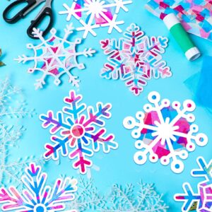 36 Pieces Snowflakes Paper Suncatcher Paper Cuts Set Snowflakes Party Decoration Glass Decoration DIY Window Art Children Crafts Party Gifts