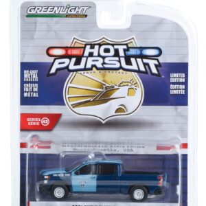 Greenlight 43000-E Hot Pursuit Series 42-2021 Chevy Silverado - Massachusetts State Police 1:64 Scale Diecast