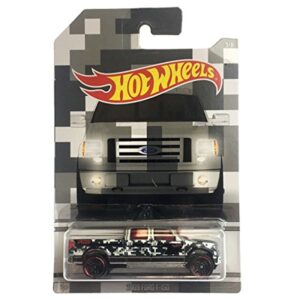 Hot Wheels Camouflage Series - DWF42~2009 Ford F150 Truck ~ 3/8