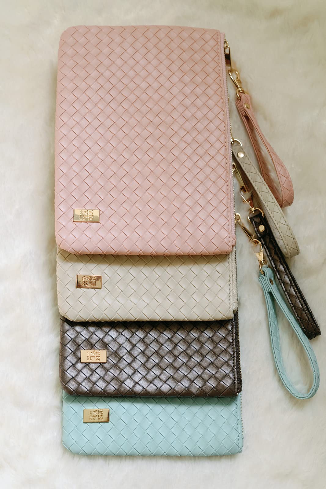 TRVL Design - Luxe Go-Go Wristlet - Woven Collection - Pink Sand