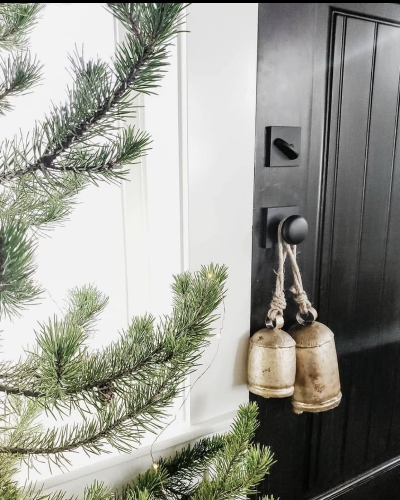 Large Rustic Cow Bell Vintage Handmade Lucky Christmas Hanging Harmony Noise Maker Bell on Jute Rope