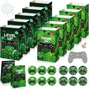 geosar 30 pcs video game party paper bags gaming party favors gift bags gamer theme party goodie bags boys birthday party decorations treat candy bags with 30 stickers(green)